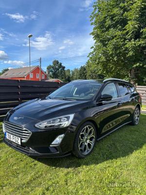 Black Ford Focus 2019 in Parnu, with an engine capacity of 1.00 L and mileage of 148 thousand km for 10990 €, photo  on AUTOMOTO.COM.LV