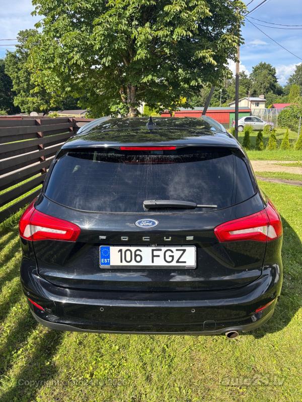 Melns Ford Focus 2019 Pērnava, ar dzinēja tilpumu 1.00 L un nobraukumu 148 tūkst. km par 10990 €, foto 8 vietnē AUTOMOTO.COM.LV