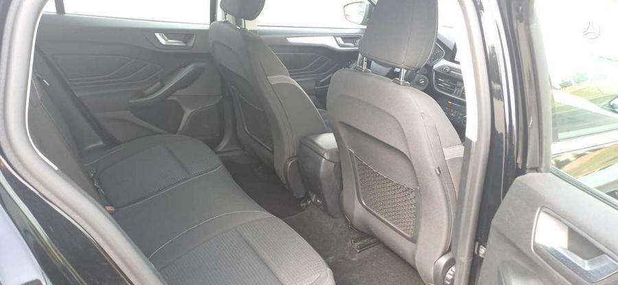 Melns Ford Focus 2019 Kauņa, ar dzinēja tilpumu 1.50 L un nobraukumu 192 tūkst. km par 6450 €, foto 15 vietnē AUTOMOTO.COM.LV