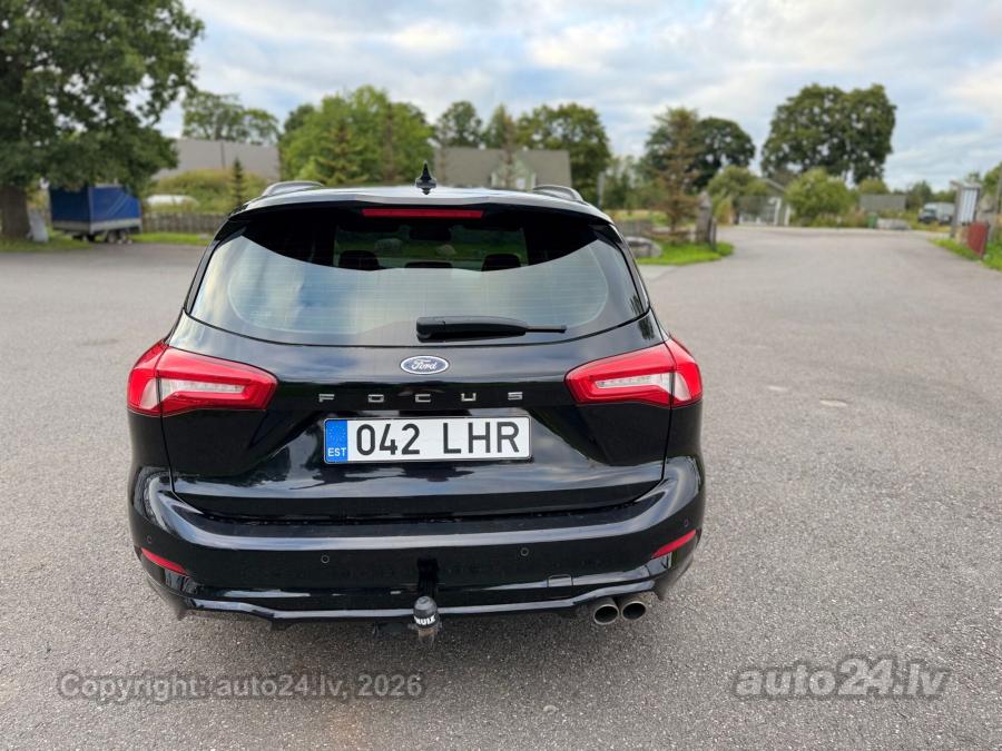 Melns Ford Focus 2019 Tallina, ar dzinēja tilpumu 1.50 L un nobraukumu 291 tūkst. km par 8290 €, foto 5 vietnē AUTOMOTO.COM.LV
