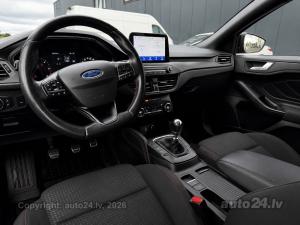 Melns Ford Focus 2019 Tallina, ar dzinēja tilpumu 1.50 L un nobraukumu 291 tūkst. km par 8290 €, foto 12 vietnē AUTOMOTO.COM.LV