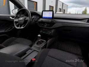 Melns Ford Focus 2019 Tallina, ar dzinēja tilpumu 1.50 L un nobraukumu 291 tūkst. km par 8290 €, foto 13 vietnē AUTOMOTO.COM.LV