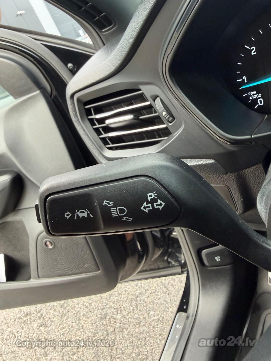 Melns Ford Focus 2019 Tallina, ar dzinēja tilpumu 1.50 L un nobraukumu 291 tūkst. km par 8290 €, foto 17 vietnē AUTOMOTO.COM.LV