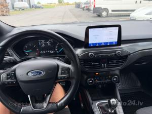 Melns Ford Focus 2019 Tallina, ar dzinēja tilpumu 1.50 L un nobraukumu 291 tūkst. km par 8290 €, foto 18 vietnē AUTOMOTO.COM.LV