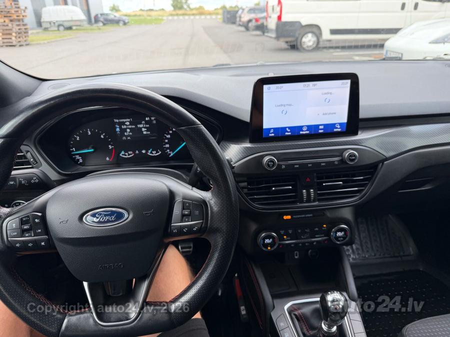 Melns Ford Focus 2019 Tallina, ar dzinēja tilpumu 1.50 L un nobraukumu 291 tūkst. km par 8290 €, foto 18 vietnē AUTOMOTO.COM.LV