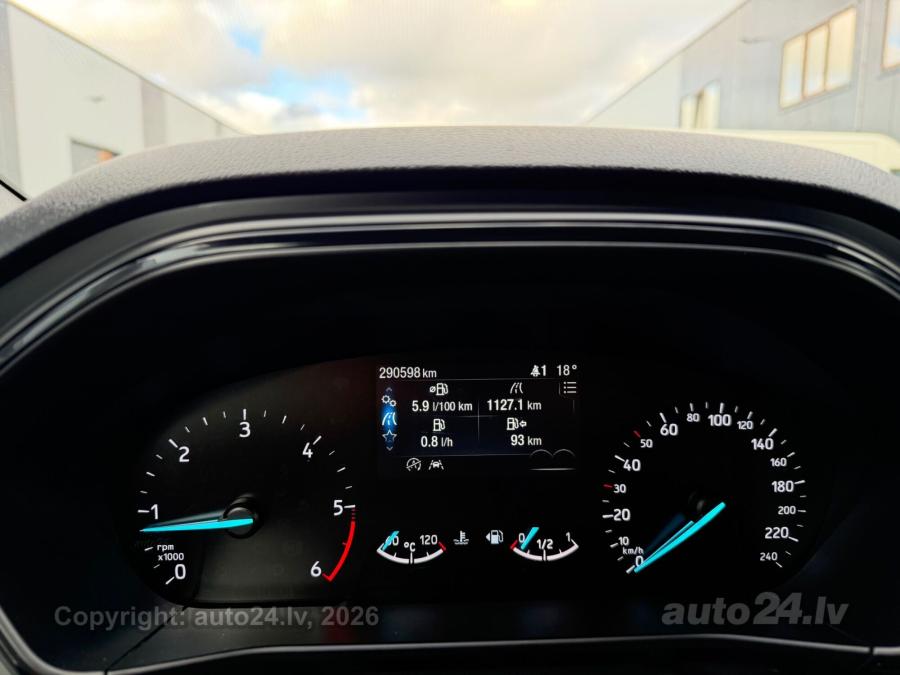 Melns Ford Focus 2019 Tallina, ar dzinēja tilpumu 1.50 L un nobraukumu 291 tūkst. km par 8290 €, foto 20 vietnē AUTOMOTO.COM.LV