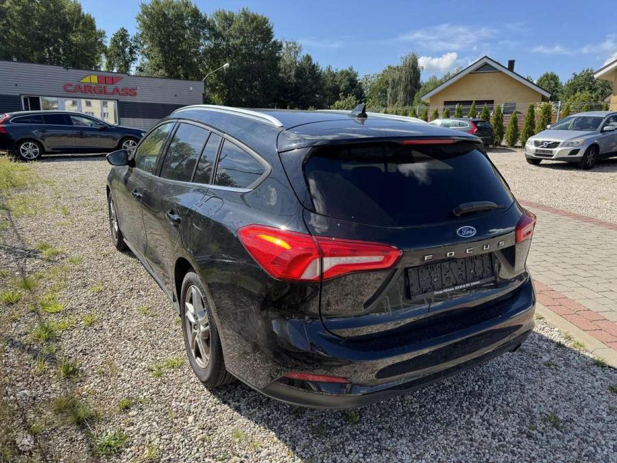 Black Ford Focus 2019 in Alytus, with an engine capacity of 1.50 L and mileage of 288 thousand km for 3650 €, photo 4 on AUTOMOTO.COM.LV