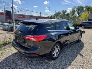 Black Ford Focus 2019 in Alytus, with an engine capacity of 1.50 L and mileage of 288 thousand km for 3650 €, photo 5 on AUTOMOTO.COM.LV
