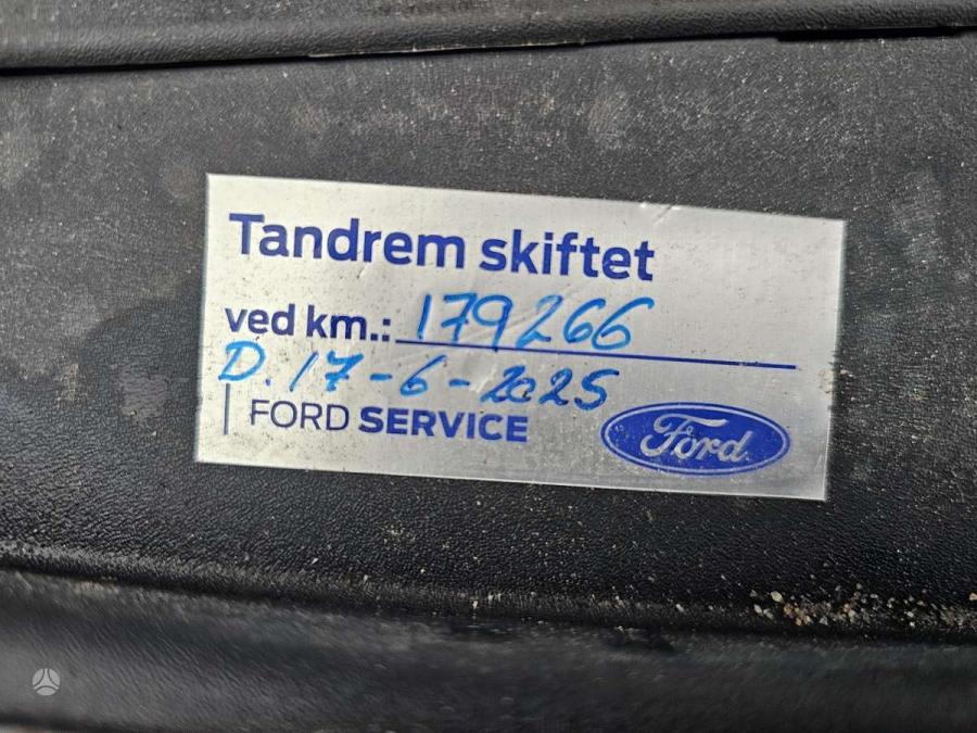 Melns Ford Focus 2019 Pakruojis, ar dzinēja tilpumu 1.50 L un nobraukumu 201 tūkst. km par 7800 €, foto 17 vietnē AUTOMOTO.COM.LV