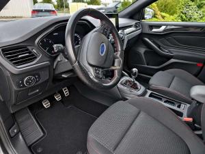 Melns Ford Focus 2019 Pakruojis, ar dzinēja tilpumu 1.50 L un nobraukumu 201 tūkst. km par 7800 €, foto 11 vietnē AUTOMOTO.COM.LV