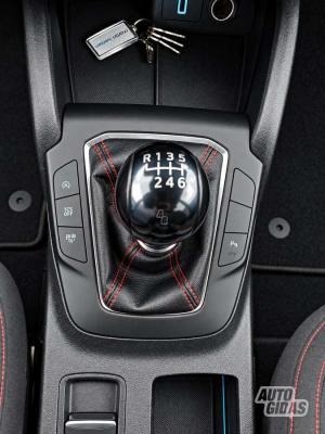 Melns Ford Focus 2019 Pakruojis, ar dzinēja tilpumu 1.50 L un nobraukumu 201 tūkst. km par 7800 €, foto 13 vietnē AUTOMOTO.COM.LV