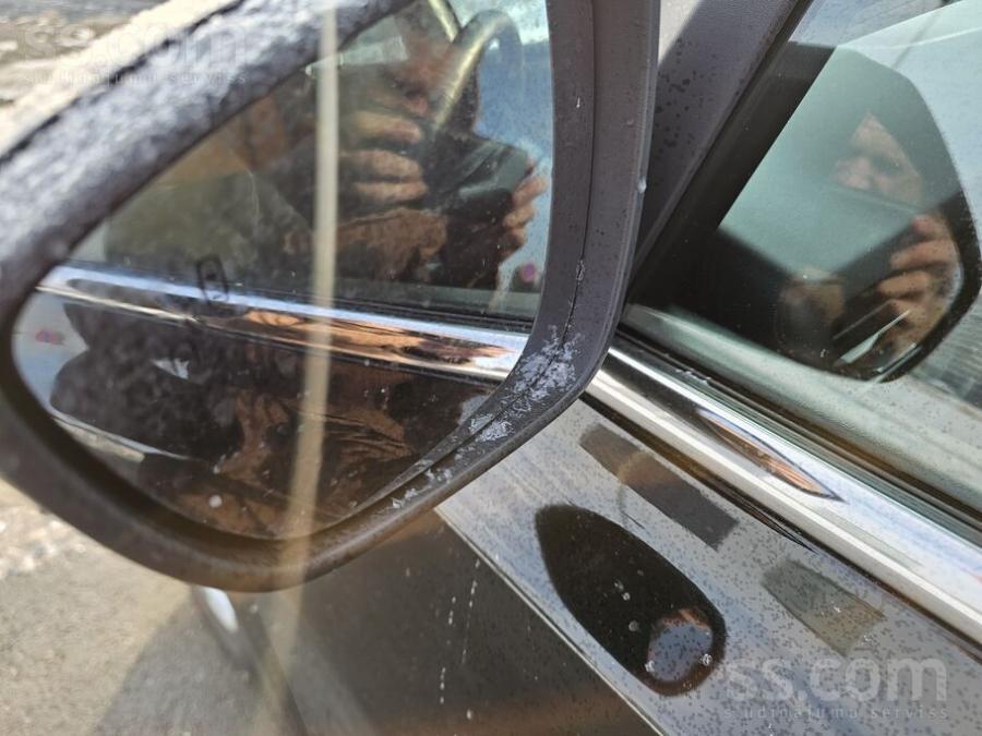 Black Ford Focus 2019 in Riga, with an engine capacity of 1.00 L and mileage of 112 thousand km for 8800 €, photo 14 on AUTOMOTO.COM.LV