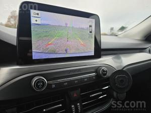 Black Ford Focus 2019 in Riga, with an engine capacity of 1.00 L and mileage of 112 thousand km for 8800 €, photo 19 on AUTOMOTO.COM.LV