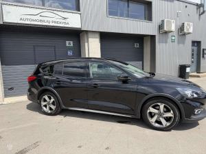 Black Ford Focus 2020 in Siauliai, with an engine capacity of 1.00 L and mileage of 182 thousand km for 7400 €, photo 8 on AUTOMOTO.COM.LV