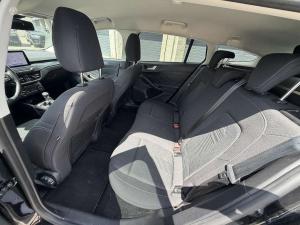 Black Ford Focus 2020 in Siauliai, with an engine capacity of 1.00 L and mileage of 182 thousand km for 7400 €, photo 19 on AUTOMOTO.COM.LV