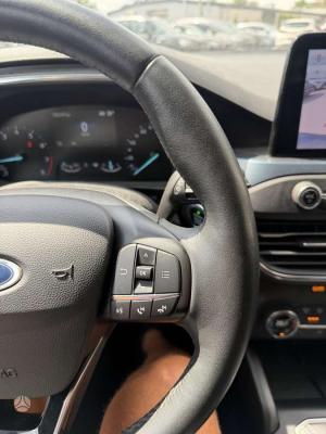 Black Ford Focus 2020 in Siauliai, with an engine capacity of 1.00 L and mileage of 182 thousand km for 7400 €, photo 21 on AUTOMOTO.COM.LV