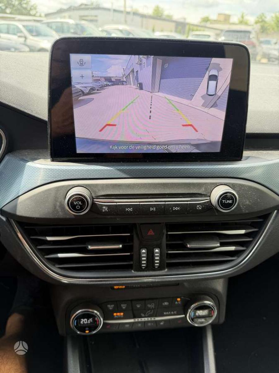 Black Ford Focus 2020 in Siauliai, with an engine capacity of 1.00 L and mileage of 182 thousand km for 7400 €, photo 25 on AUTOMOTO.COM.LV