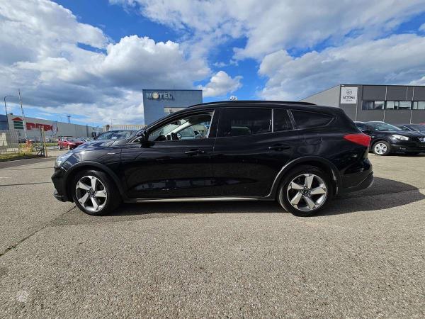 Melns Ford Focus 2020 Kauņa, ar dzinēja tilpumu 2.00 L un nobraukumu 206 tūkst. km par 8999 €, foto 5 vietnē AUTOMOTO.COM.LV