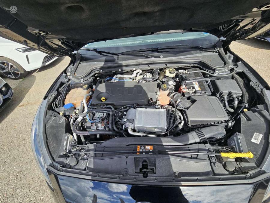 Black Ford Focus 2020 in Kaunas, with an engine capacity of 2.00 L and mileage of 206 thousand km for 8999 €, photo 11 on AUTOMOTO.COM.LV