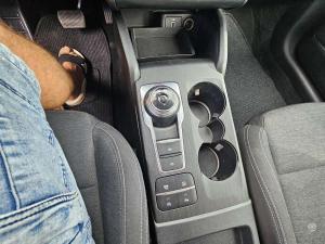 Black Ford Focus 2020 in Kaunas, with an engine capacity of 2.00 L and mileage of 206 thousand km for 8999 €, photo 15 on AUTOMOTO.COM.LV