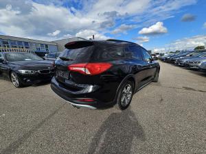 Black Ford Focus 2020 in Kaunas, with an engine capacity of 2.00 L and mileage of 206 thousand km for 8999 €, photo 26 on AUTOMOTO.COM.LV