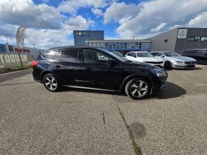 Black Ford Focus 2020 in Kaunas, with an engine capacity of 2.00 L and mileage of 206 thousand km for 8999 €, photo 31 on AUTOMOTO.COM.LV