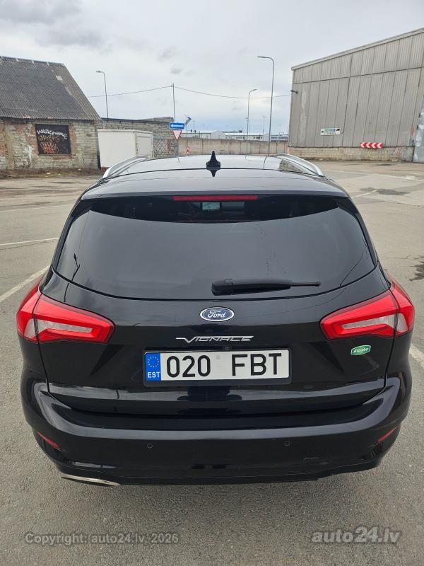 Melns Ford Focus 2020 Tallina, ar dzinēja tilpumu 2.00 L un nobraukumu 233 tūkst. km par 11500 €, foto 9 vietnē AUTOMOTO.COM.LV