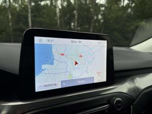 Melns Ford Focus 2020 Kauņa, ar dzinēja tilpumu 1.50 L un nobraukumu 200 tūkst. km par 8550 €, foto 30 vietnē AUTOMOTO.COM.LV