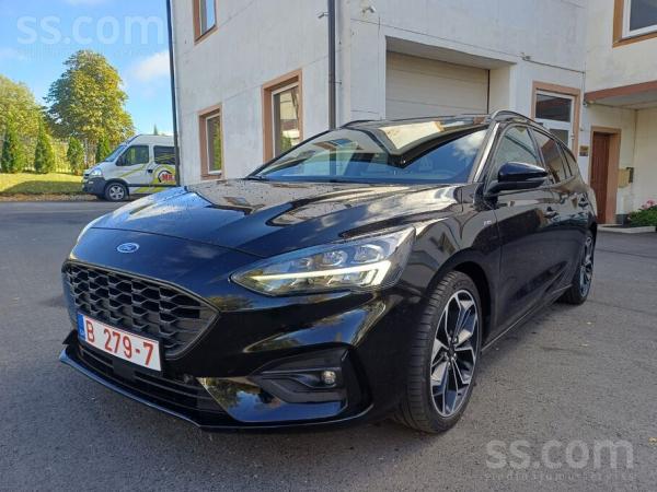 Melns Ford Focus 2020 Valmiera, ar dzinēja tilpumu 2.00 L un nobraukumu 144 tūkst. km par 10990 €, foto 1 vietnē AUTOMOTO.COM.LV