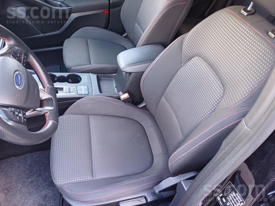 Melns Ford Focus 2020 Valmiera, ar dzinēja tilpumu 2.00 L un nobraukumu 144 tūkst. km par 10990 €, foto 16 vietnē AUTOMOTO.COM.LV