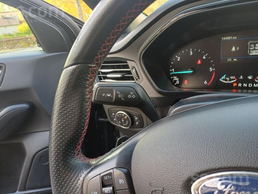 Melns Ford Focus 2020 Valmiera, ar dzinēja tilpumu 2.00 L un nobraukumu 144 tūkst. km par 10990 €, foto 19 vietnē AUTOMOTO.COM.LV