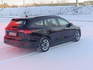 Melns Ford Focus 2022 Telšiai, ar dzinēja tilpumu 1.50 L un nobraukumu 105 tūkst. km par 10399 €, foto 7 vietnē AUTOMOTO.COM.LV