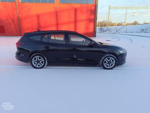Melns Ford Focus 2022 Telšiai, ar dzinēja tilpumu 1.50 L un nobraukumu 105 tūkst. km par 10399 €, foto 8 vietnē AUTOMOTO.COM.LV