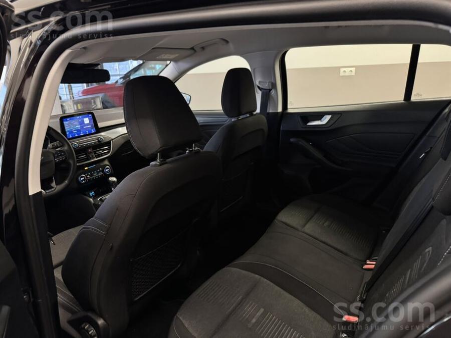 Melns Ford Focus 2022 Tukums, ar dzinēja tilpumu 2.00 L un nobraukumu 228 tūkst. km par 9500 €, foto 6 vietnē AUTOMOTO.COM.LV