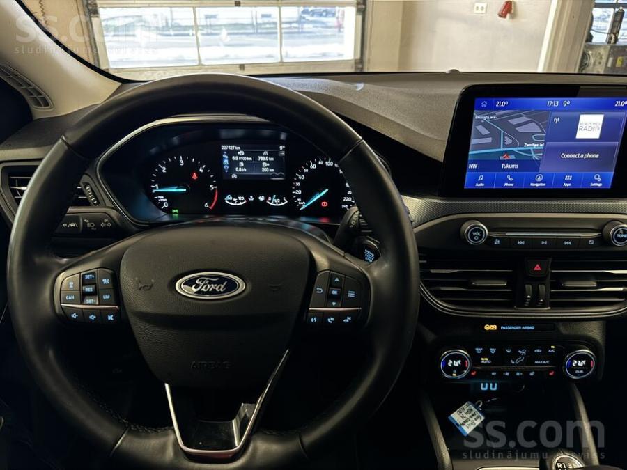 Melns Ford Focus 2022 Tukums, ar dzinēja tilpumu 2.00 L un nobraukumu 228 tūkst. km par 9500 €, foto 7 vietnē AUTOMOTO.COM.LV