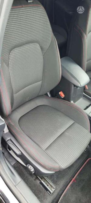 Black Ford Focus 2022 in Kaunas, with an engine capacity of 1.50 L and mileage of 160 thousand km for 13673 €, photo 14 on AUTOMOTO.COM.LV