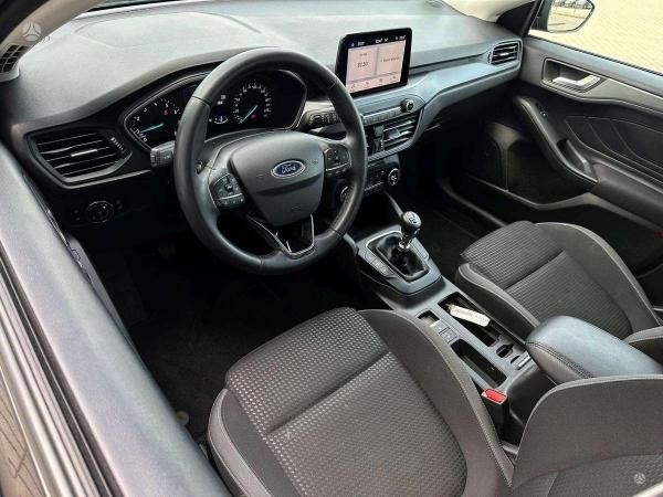 Black Ford Focus 2022 in Kaunas, with an engine capacity of 1.00 L and mileage of 177 thousand km for 9900 €, photo 7 on AUTOMOTO.COM.LV