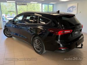 Melns Ford Focus 2023 Tartu, ar dzinēja tilpumu 1.50 L un nobraukumu 157 tūkst. km par 14699 €, foto 3 vietnē AUTOMOTO.COM.LV