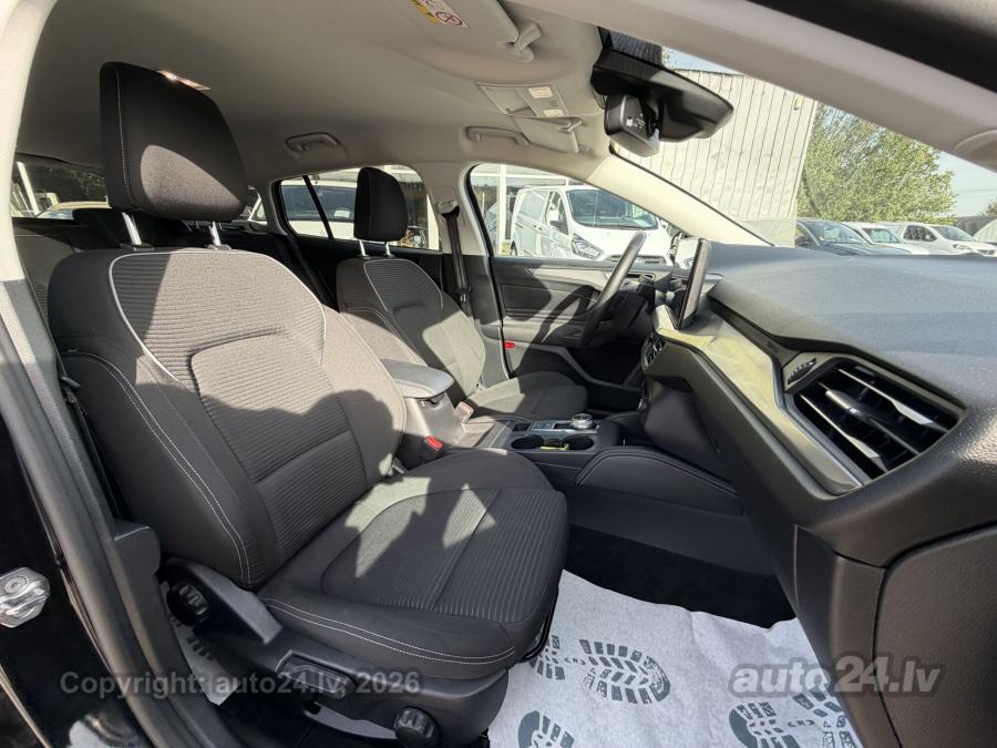 Melns Ford Focus 2023 Tartu, ar dzinēja tilpumu 1.50 L un nobraukumu 157 tūkst. km par 14699 €, foto 9 vietnē AUTOMOTO.COM.LV