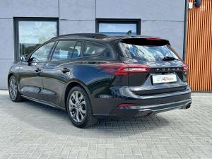 Black Ford Focus 2023 in Vilnius, with an engine capacity of 1.00 L and mileage of 98 thousand km for 13900 €, photo 5 on AUTOMOTO.COM.LV