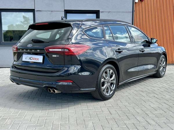 Black Ford Focus 2023 in Vilnius, with an engine capacity of 1.00 L and mileage of 98 thousand km for 13900 €, photo 6 on AUTOMOTO.COM.LV