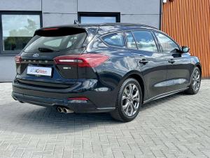 Black Ford Focus 2023 in Vilnius, with an engine capacity of 1.00 L and mileage of 98 thousand km for 13900 €, photo 7 on AUTOMOTO.COM.LV