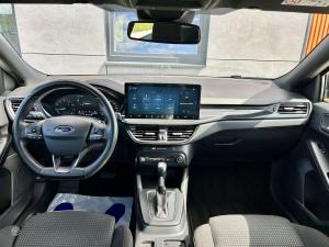 Black Ford Focus 2023 in Vilnius, with an engine capacity of 1.00 L and mileage of 98 thousand km for 13900 €, photo 15 on AUTOMOTO.COM.LV