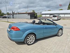 Zils Ford Focus 2008 Liepāja, ar dzinēja tilpumu 2.00 L un nobraukumu 309 tūkst. km par 2700 €, foto 5 vietnē AUTOMOTO.COM.LV