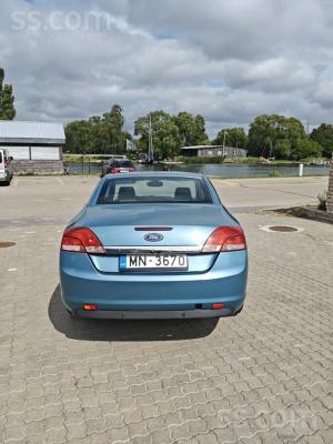 Zils Ford Focus 2008 Liepāja, ar dzinēja tilpumu 2.00 L un nobraukumu 309 tūkst. km par 2700 €, foto 9 vietnē AUTOMOTO.COM.LV