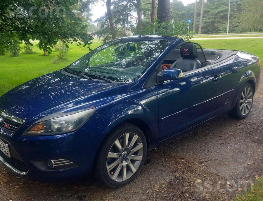Blue Ford Focus 2009 in Liepaja, with an engine capacity of 2.00 L and mileage of 202 thousand km for 4200 €, photo 4 on AUTOMOTO.COM.LV