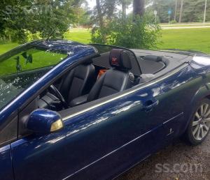 Blue Ford Focus 2009 in Liepaja, with an engine capacity of 2.00 L and mileage of 202 thousand km for 4200 €, photo 5 on AUTOMOTO.COM.LV