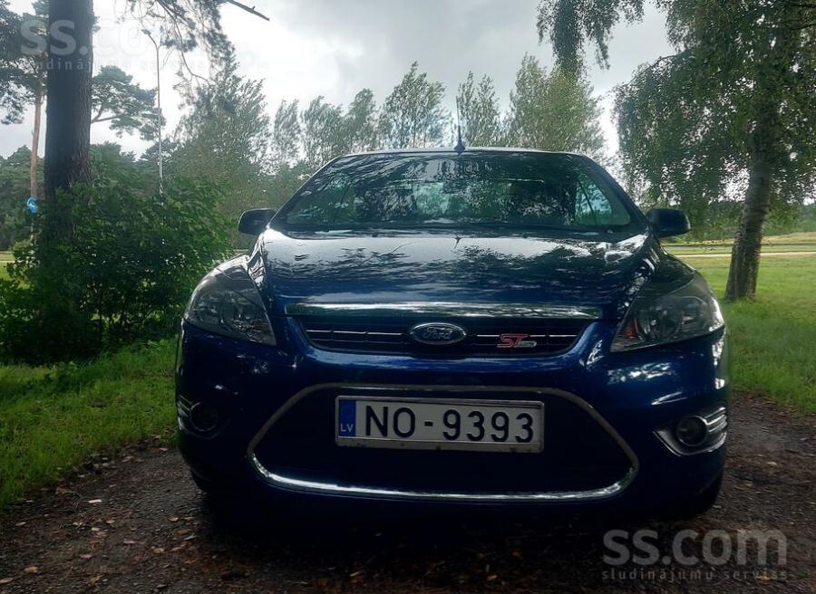 Blue Ford Focus 2009 in Liepaja, with an engine capacity of 2.00 L and mileage of 202 thousand km for 4200 €, photo 9 on AUTOMOTO.COM.LV