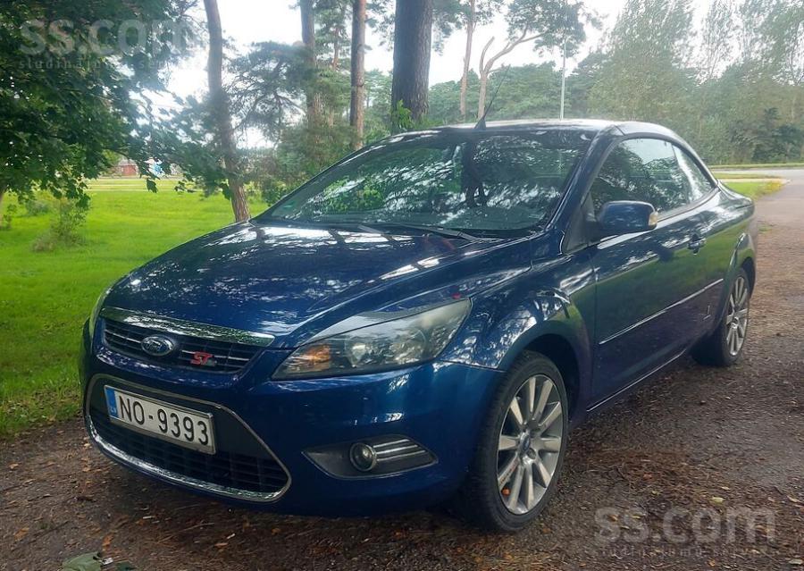 Blue Ford Focus 2009 in Liepaja, with an engine capacity of 2.00 L and mileage of 202 thousand km for 4200 €, photo 12 on AUTOMOTO.COM.LV
