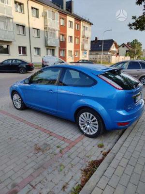 Zils Ford Focus 2009 Trakai, ar dzinēja tilpumu 2.00 L un nobraukumu 263 tūkst. km par 1960 €, foto 3 vietnē AUTOMOTO.COM.LV